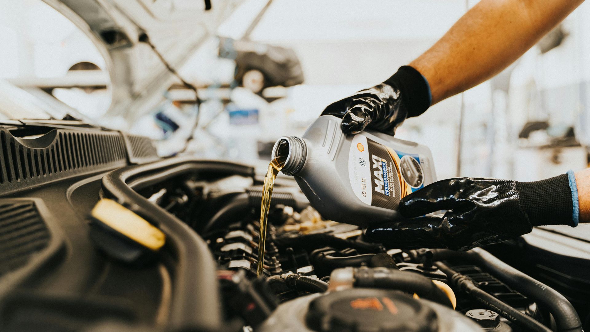 20 Easy Car Maintenance Tasks You Can Do By Yourself - WealthyDriver