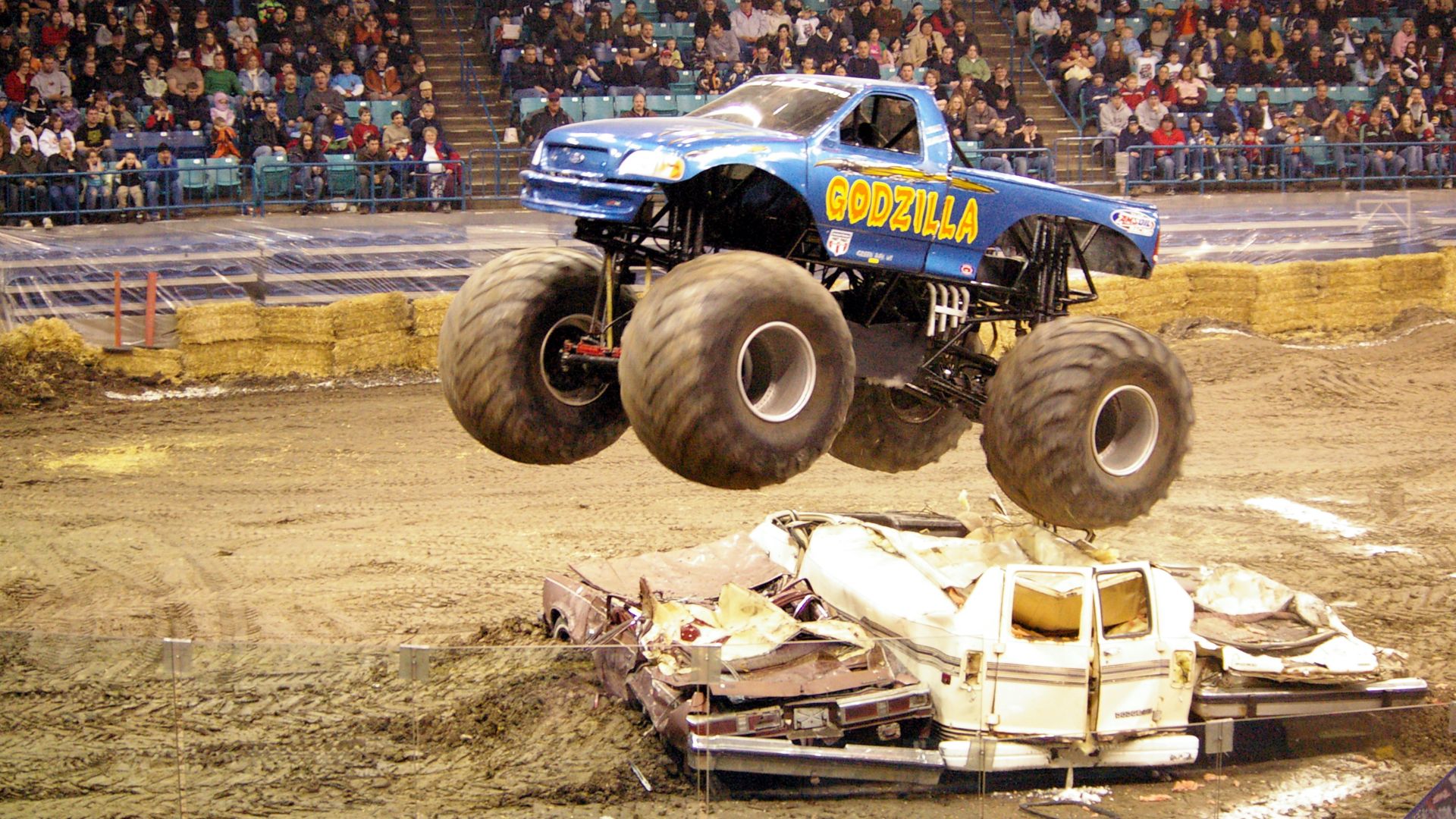The Greatest Monster Truck Stunts Ever Performed - WealthyDriver