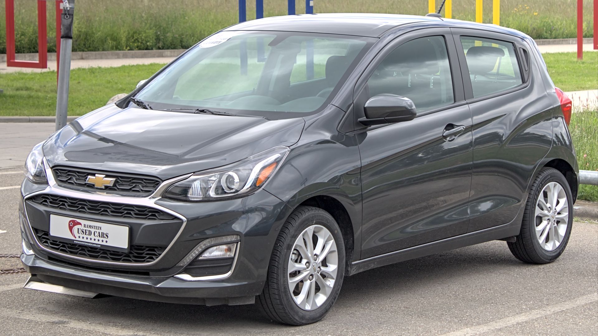 The 10 Most Difficult Cars To Drive & 10 Even Learners Can Handle ...