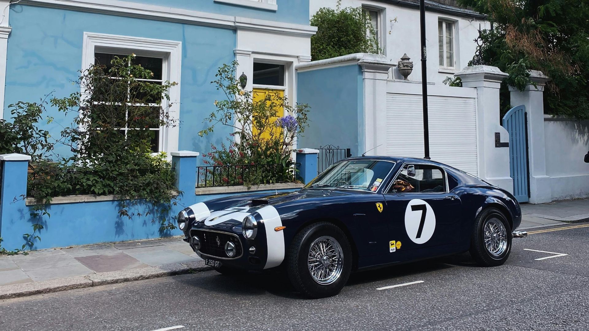 20 Countries You're Most Likely To Catch Sports Cars On The Street ...