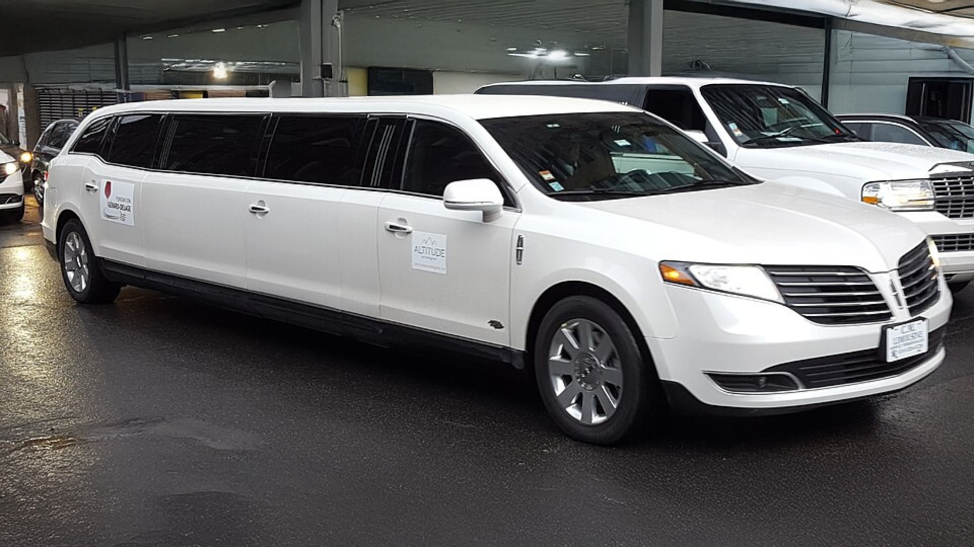 Ride In Style: The 20 Most Luxurious Limousines - WealthyDriver