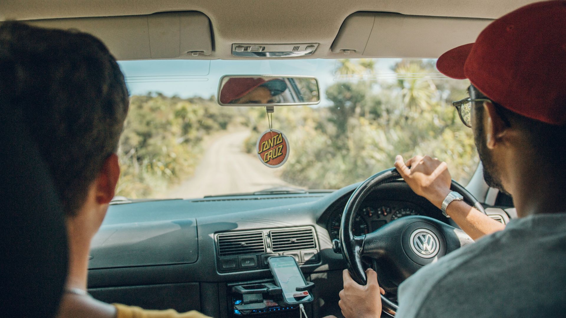 20 Countries That Drive On The Left Side of the Street - WealthyDriver