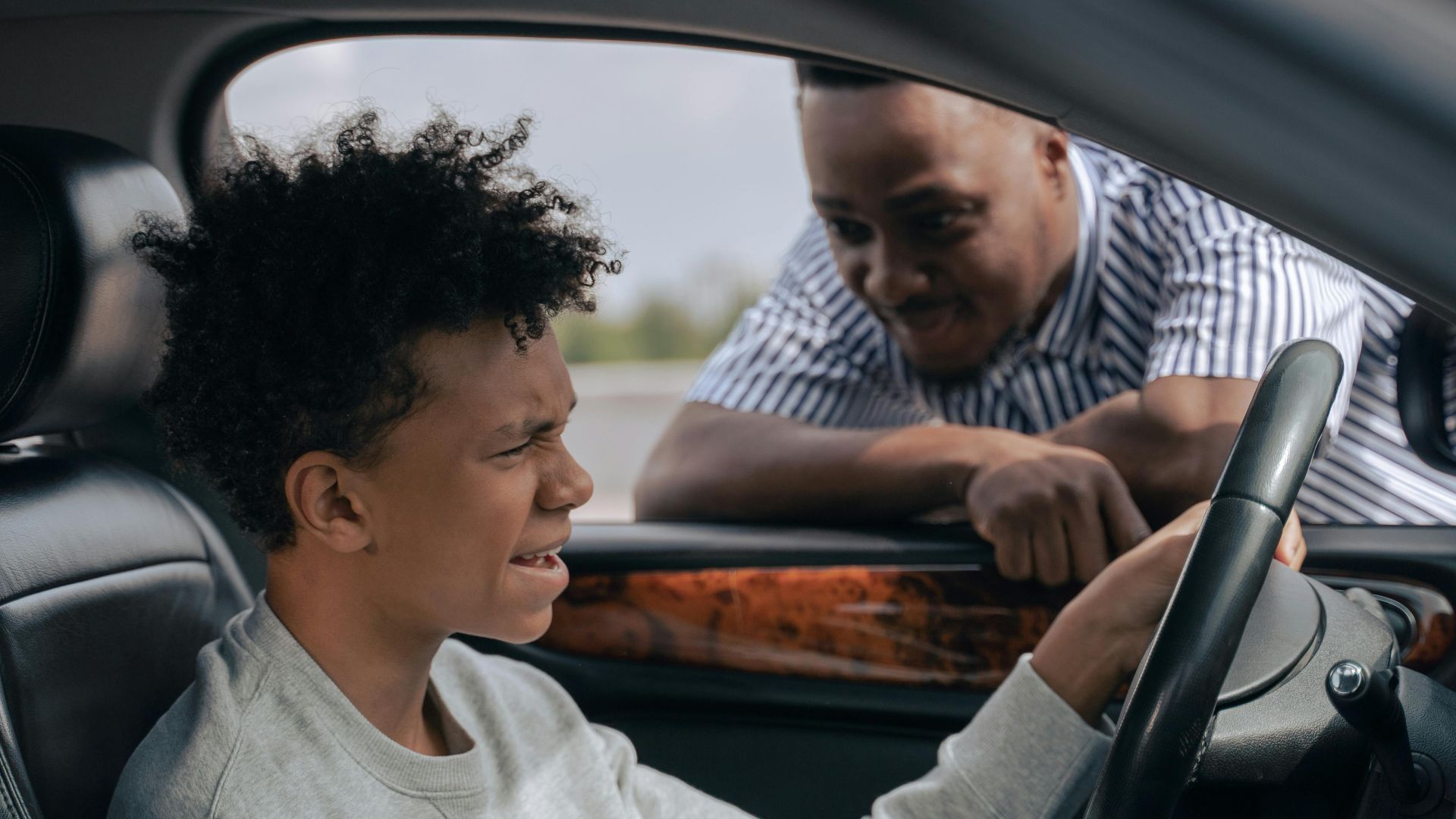 10 Warning Signs Your Teen Is an Unsafe Driver & 10 Ways to Help Them ...