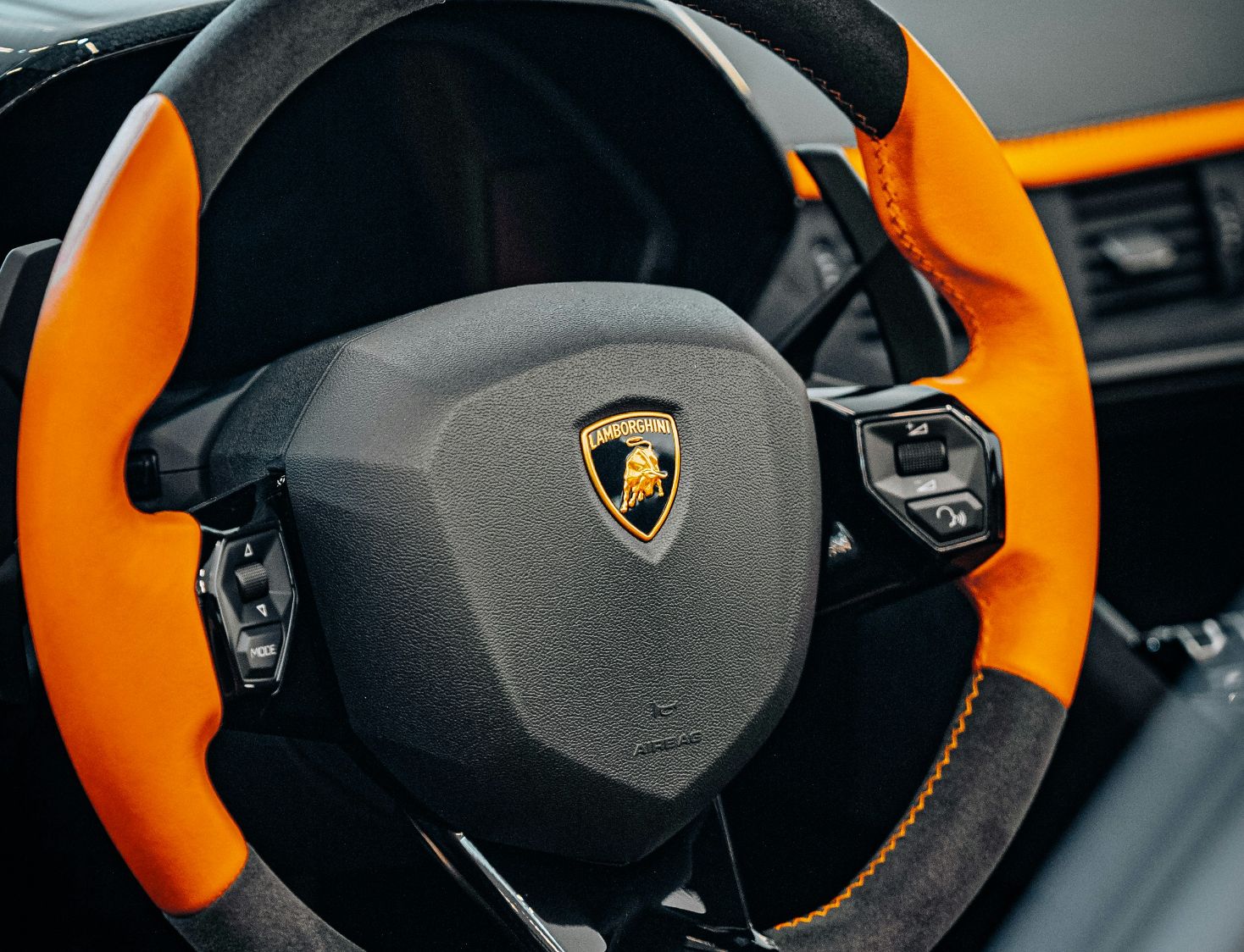 The 10 Most Boring Car Logos & The 10 Best-Looking - WealthyDriver